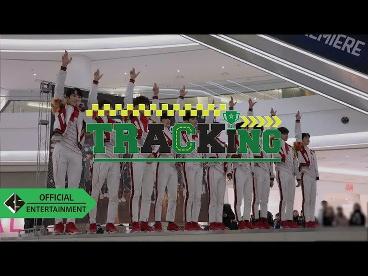 【公式ts】「TRCNG TRACKING」 EP.18 「WOLF BABY」公開のファンサイン会の現場 | wowKorea（ワウコリア）