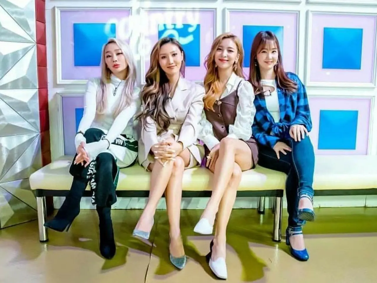 【g公式】f(x) ルナ、SNS更新。 | wowKorea（ワウコリア）