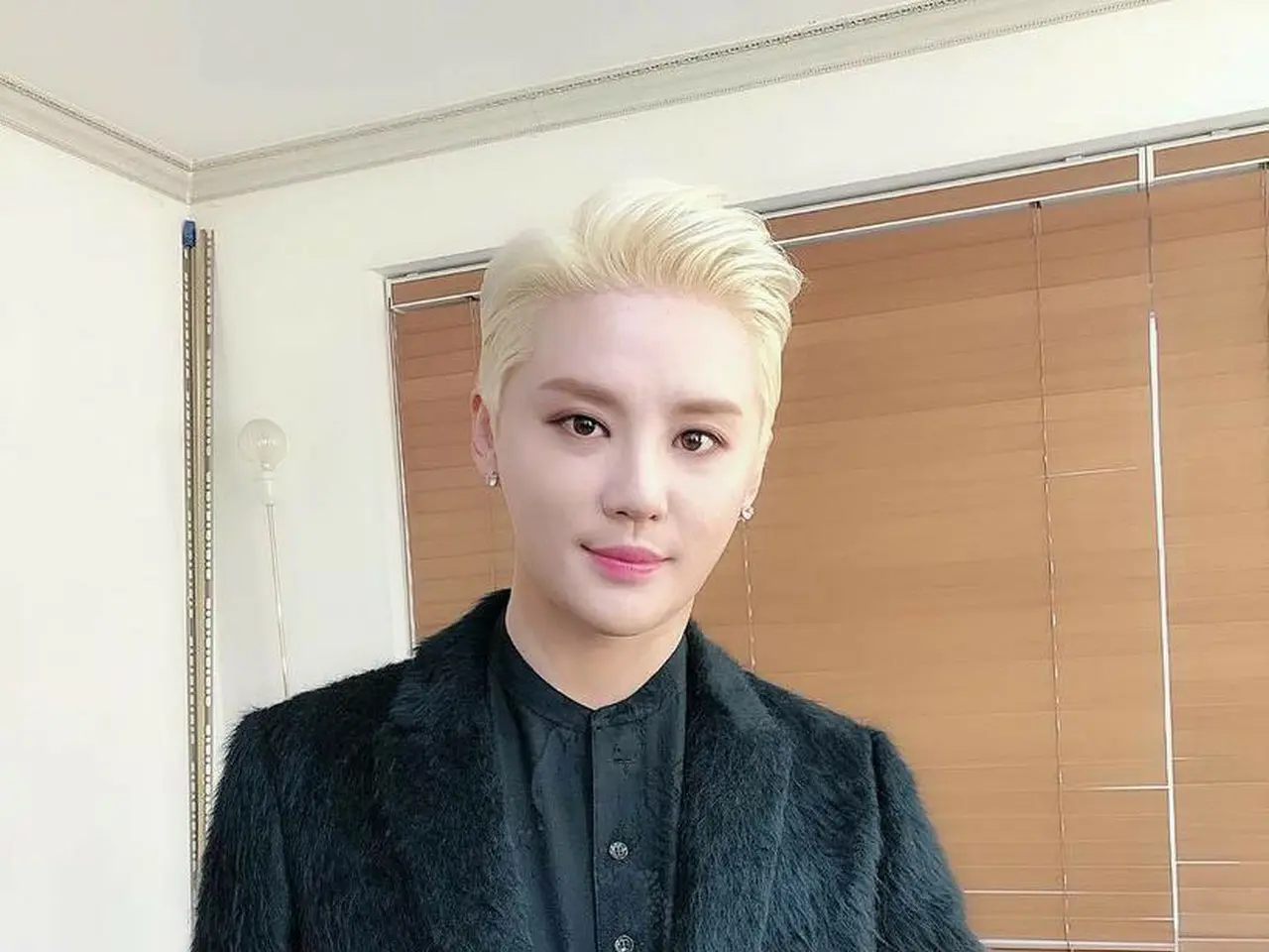 【r公式jes】JYJ ジュンス、今日もかっこよく準備完了。 | wowKorea（ワウコリア）