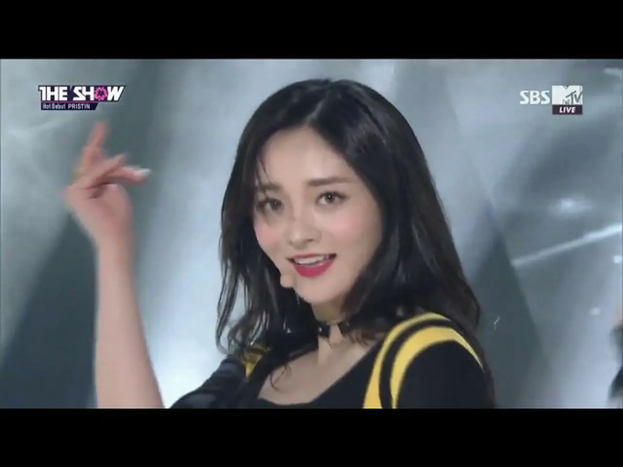 PRISTIN - BLACK WIDOW | wowKorea（ワウコリア）