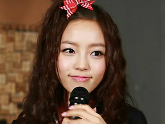 スター画報制作発表会にて人形のような＜KARA＞ク・ハラ | wowKorea（ワウコリア）