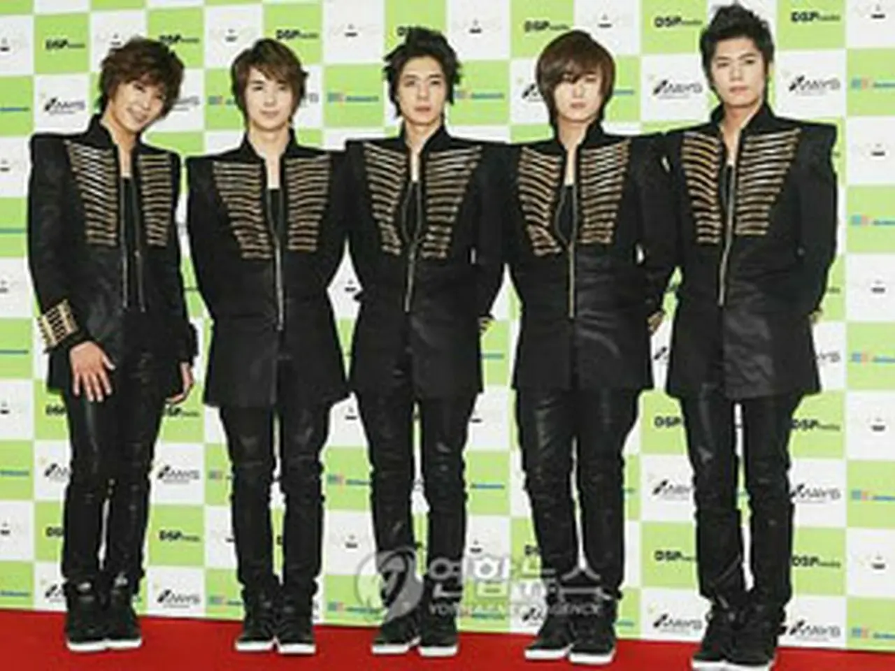 ＜SS501＞リーダー・ヒョンジュン 交通事故で全治2週間 | wowKorea（ワウコリア）