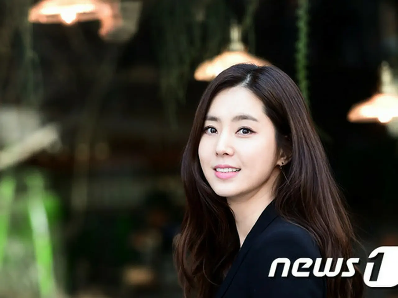 女優ハン・チェア、SBS「ペク・ジョンウォンの三大天王」のスペシャルMCに決定 | wowKorea（ワウコリア）