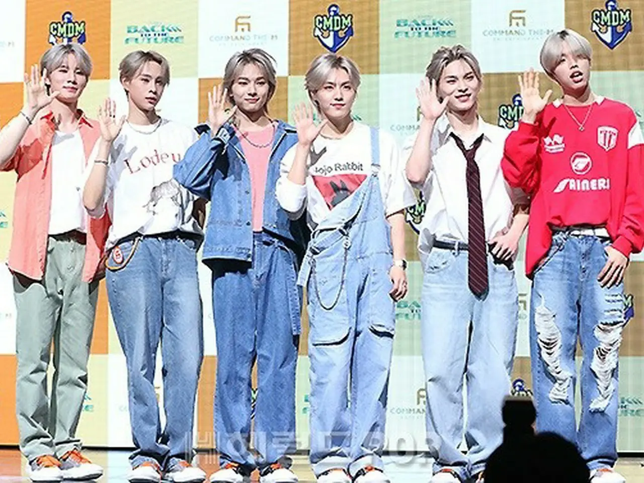 【フォト】新人ボーイズグループ「CMDM」、1stシングル「BACK TO THE FUTURE」発売記念ショーケース開催 | wowKorea（ワウコリア）