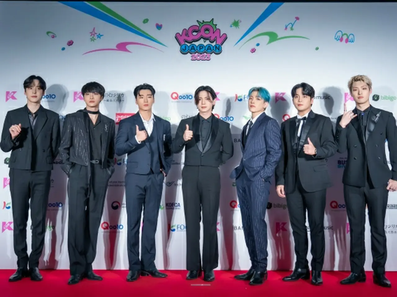 【フォトレポ】「KCON JAPAN」2日目レッドカーペットに「ATEEZ」、「JO1」、「LE SSERAFIM」らが登場！ | wowKorea（ワウコリア）