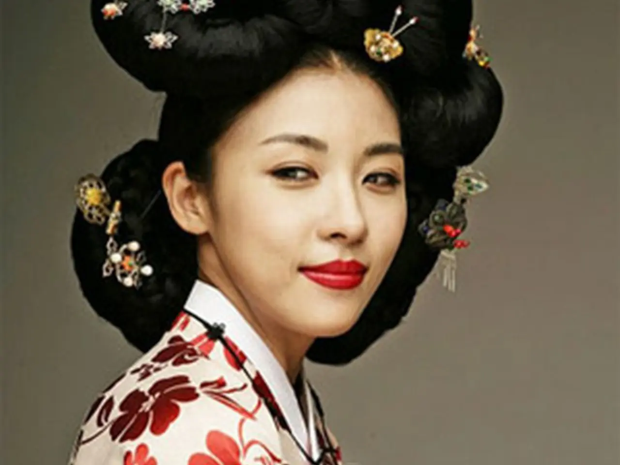 ハ・ジウォン主演ドラマ『黄真伊』 NHKで放送予定 | wowKorea（ワウコリア）