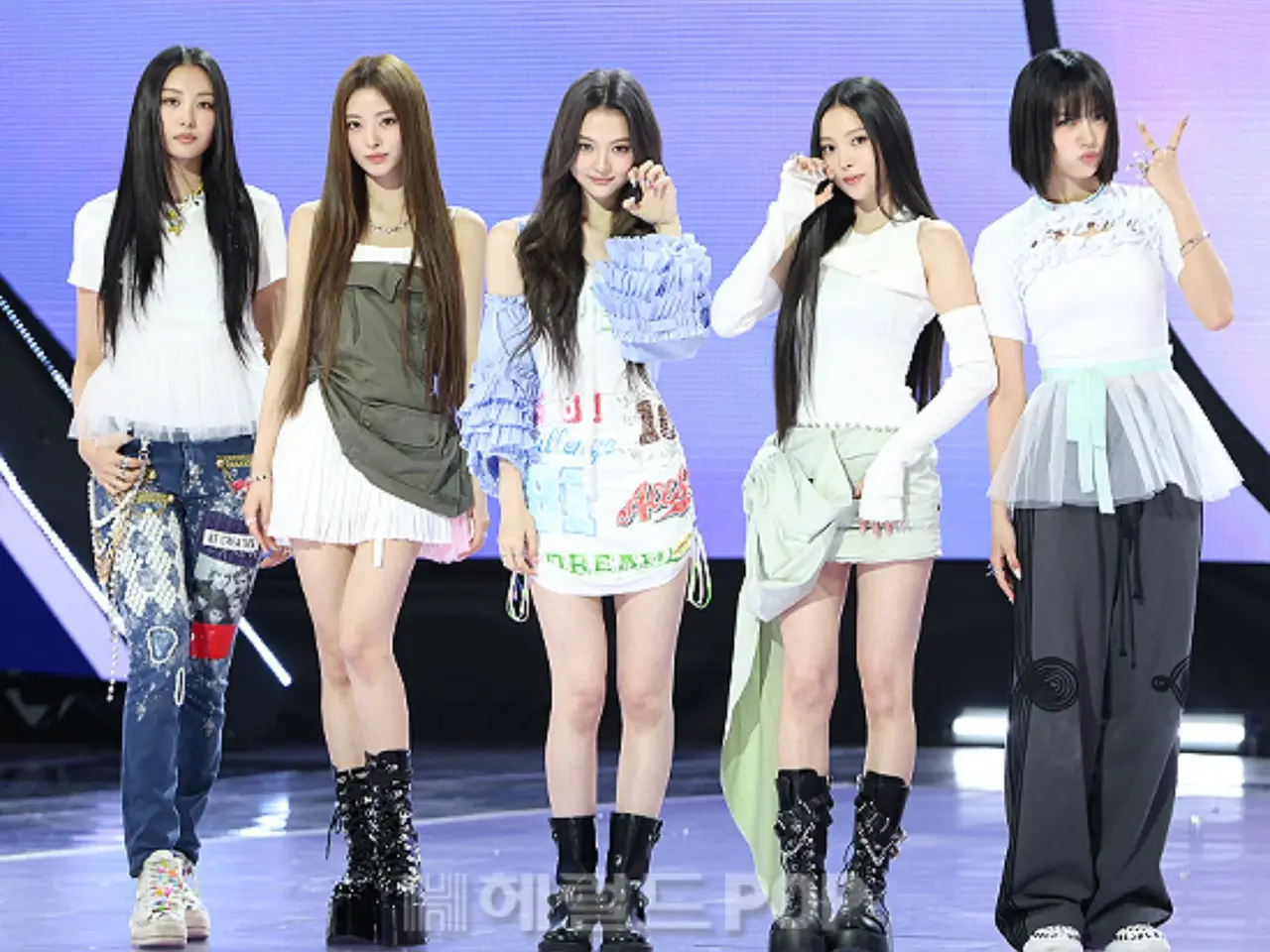 【フォト】「MEOVV」、1st EP「MY EYES OPEN VVIDE」発売記念ショーケースを開催 | wowKorea（ワウコリア）