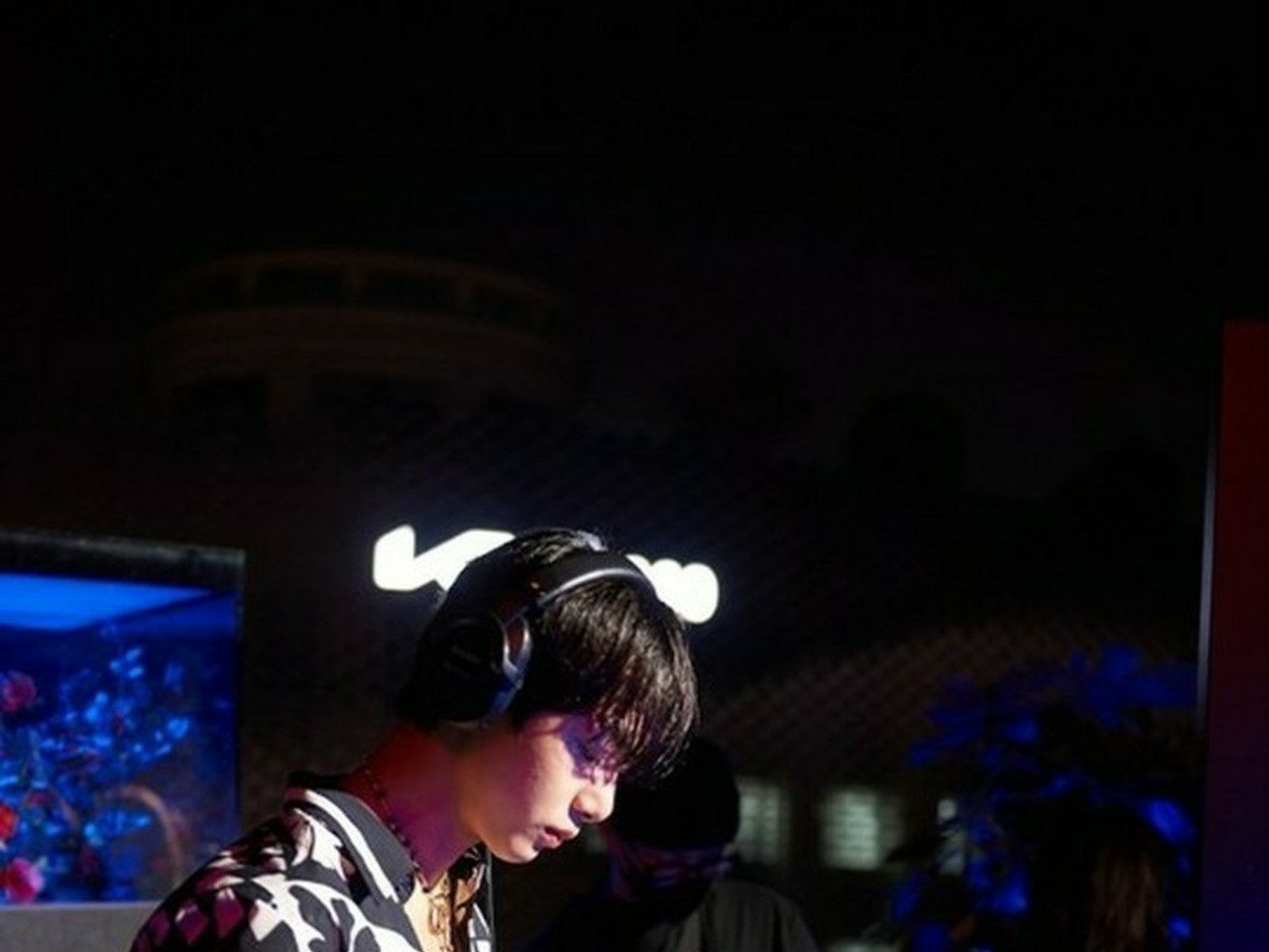 「MONSTA X」ヒョンウォン、能力スペクトル無限大…サブキャラ“DJ H.ONE”に変身 | wowKorea（ワウコリア）