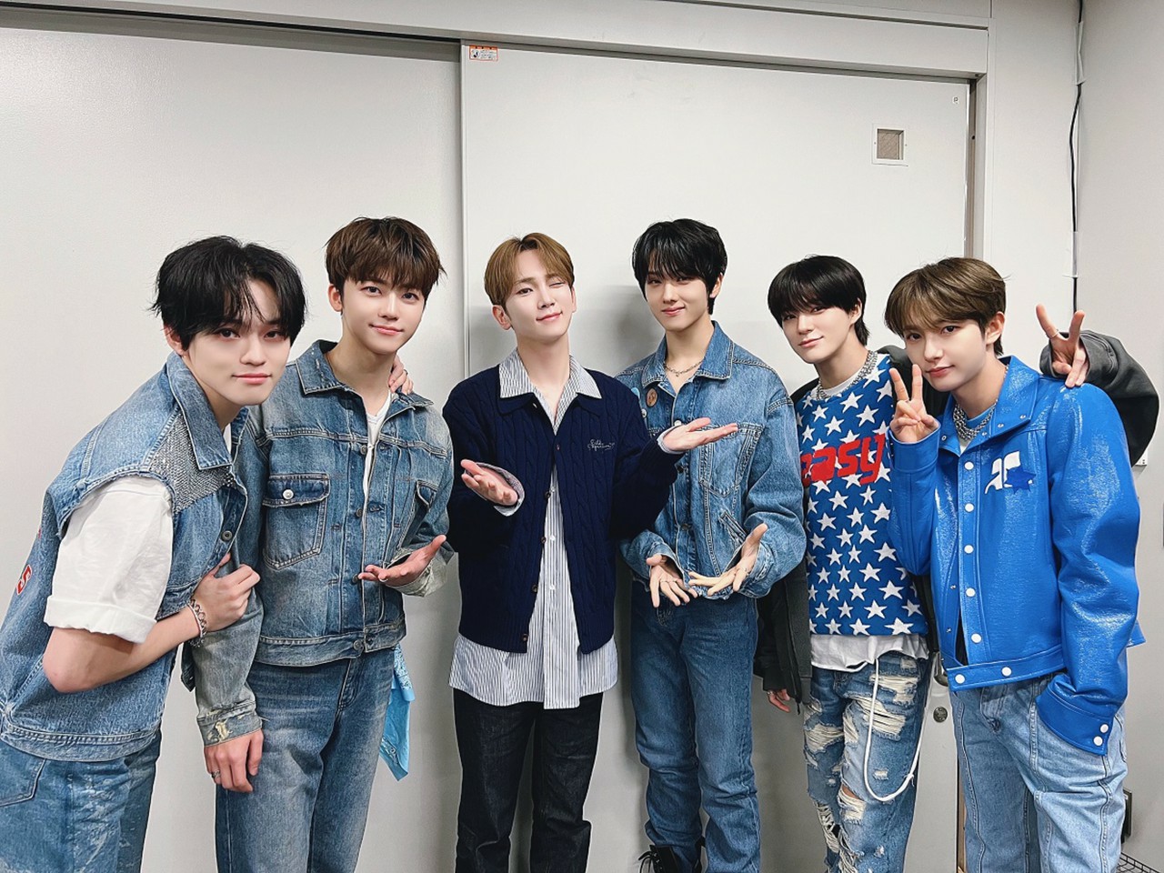 「SHINee」KEY（キー）＆「NTC DREAM」、「SBS INKIGAYO LIVE in TOKYO」でのオフショットを公開！ | wowKorea（ワウコリア）