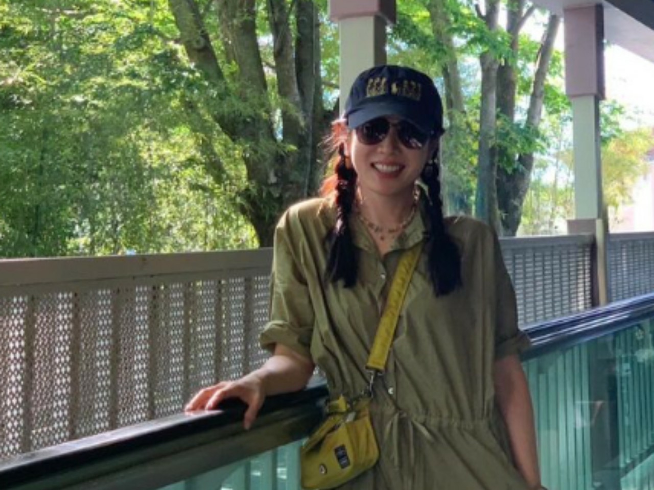 ソン・イェジン、18歳の少女のようなかわいい三つ編み姿 | wowKorea（ワウコリア）