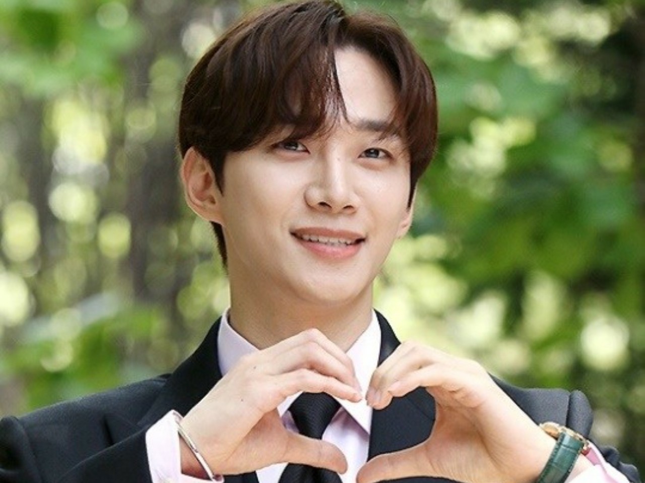 「2PM」ジュノ、本日（15日）で17年間在籍したJYPを離れる…JYPのスタッフたちに感謝のプレゼントが話題 | wowKorea（ワウコリア）