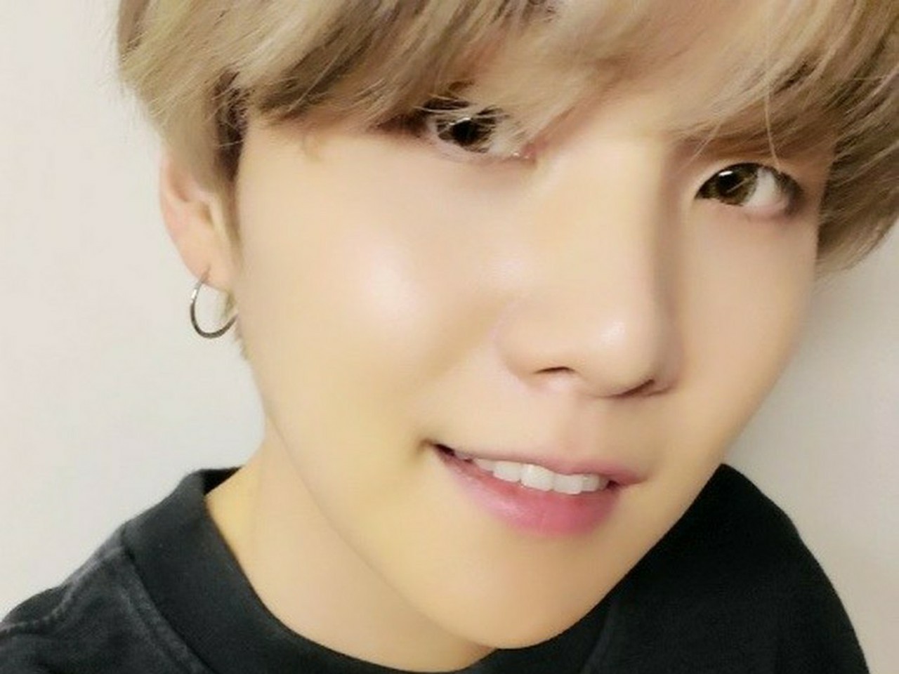 「防弾少年団（BTS）」SUGA、新型コロナウィルス感染症の余派でコンサート延期後“コンサートしたあああい!” | wowKorea（ワウコリア）